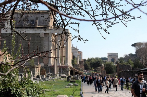 Foro Romano - Uno de los lugares emblemáticos de Roma - EnRoma.com