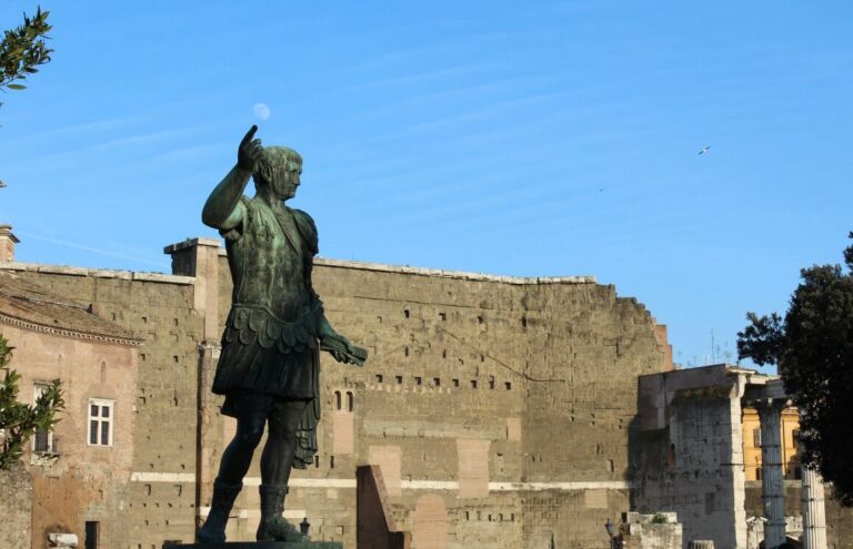 Foro Romano - Uno de los lugares emblemáticos de Roma - EnRoma.com