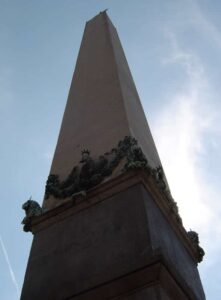 Obeliscos de Roma - Para unir cielo y tierra Guía En Roma